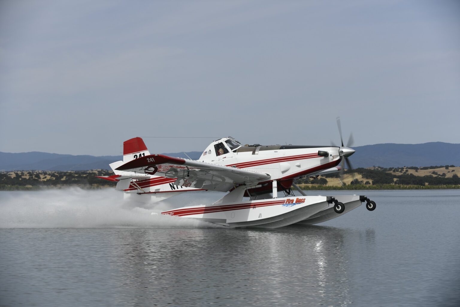 PUNTOS DESTACADOS DEL AT-802F FIRE BOSS - Exiges Mas. Exiges Air Tractor.